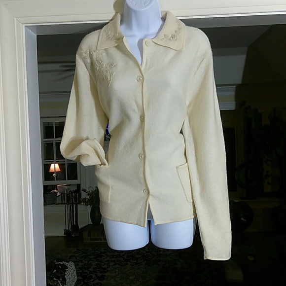 Classic Elements | Sweaters | Classic Elements Ladies Cardigan | Poshmark